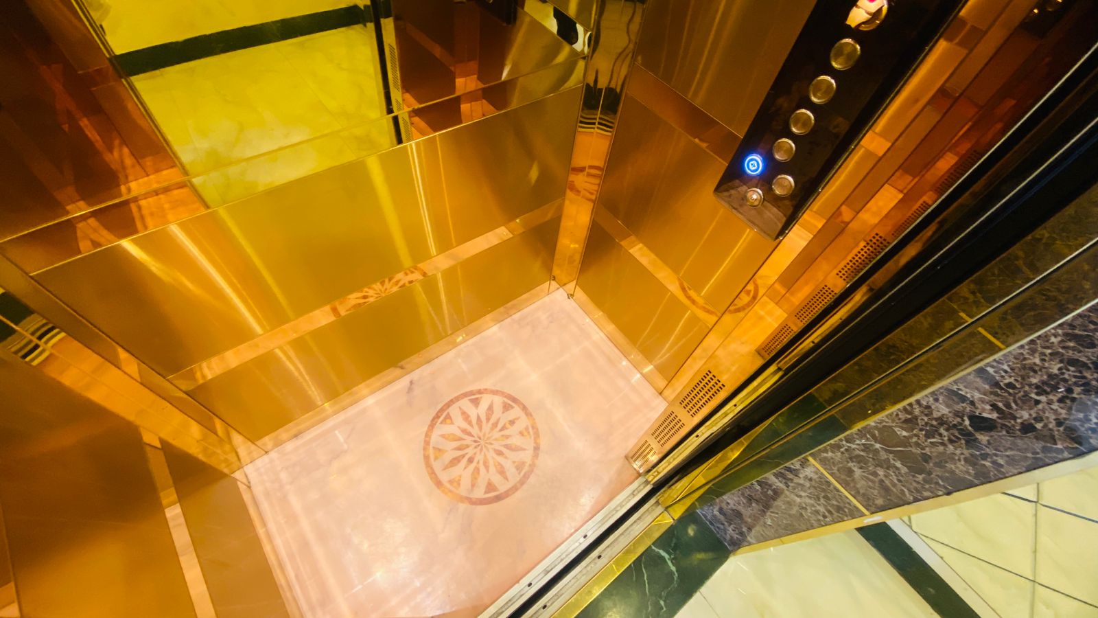 One Infinity Residency - Premium Room Hotel, Newtown Kolkata